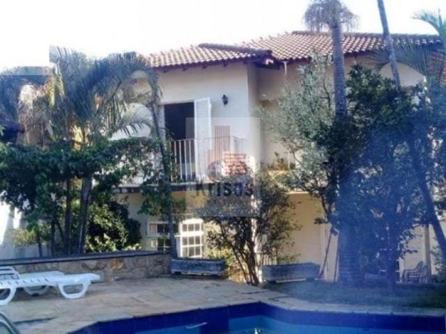 Amplo sobrado parque dos príncipes 4 DORMITÓRIOS 2 SUÍTES PISCINA