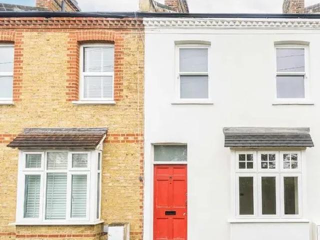 Amyand Cottages, London, TW1 3JA, United Kingdom | 3 bed townhouse for rent #136169503 | Rentberry