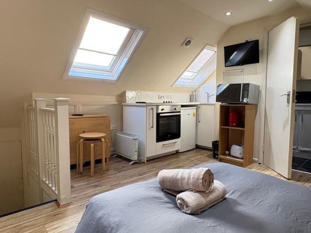 An Amazing Studio in Cricklewood Some Bills Incl