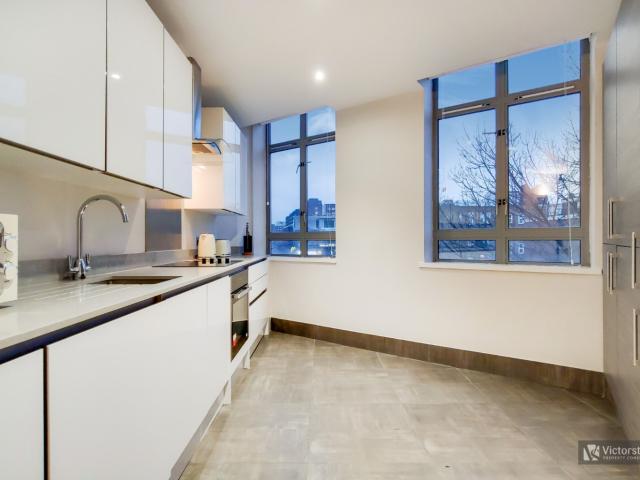 An Amazing Warehouse Conversion with Two Bedrooms and Two Bathrooms in Old Street