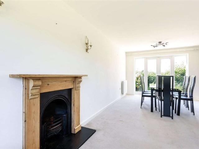 An attractive cottage in an idyllic rural location