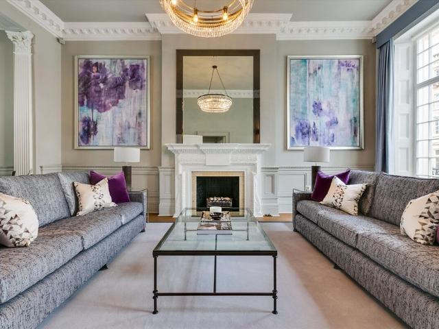 An elegant four bedroom home with a roof terrace in Belgravia, SW1X