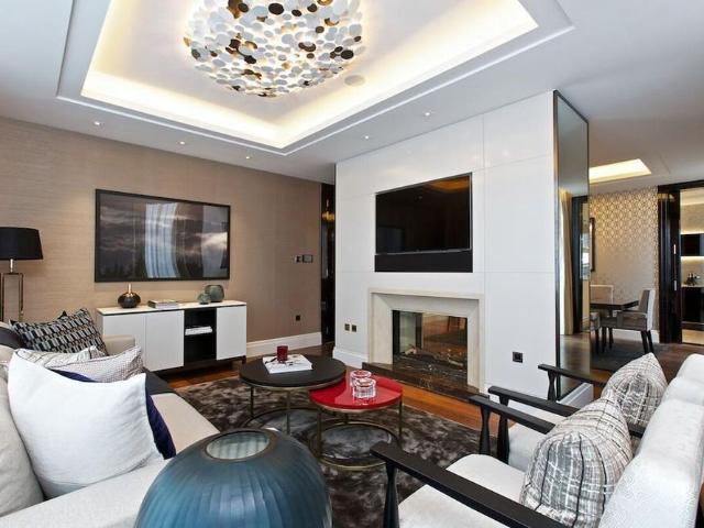 An exceptional three bedroom penthouse apartment with a wraparound terrace in Belgravia, SW1W