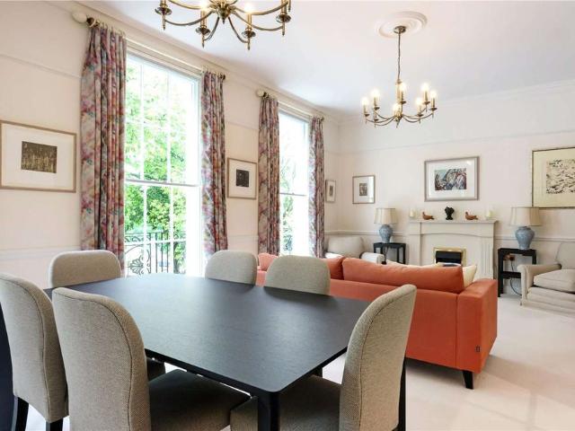 An exceptional two bedroom apartment with views over Imperial Gardens