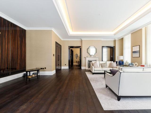 An exceptional and beautifully proportioned apartment in the prestigious Corinthia Residences, SW1A
