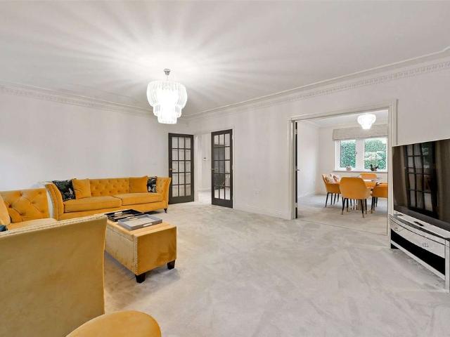 An exceptional detached family home in an exclusive gated setting