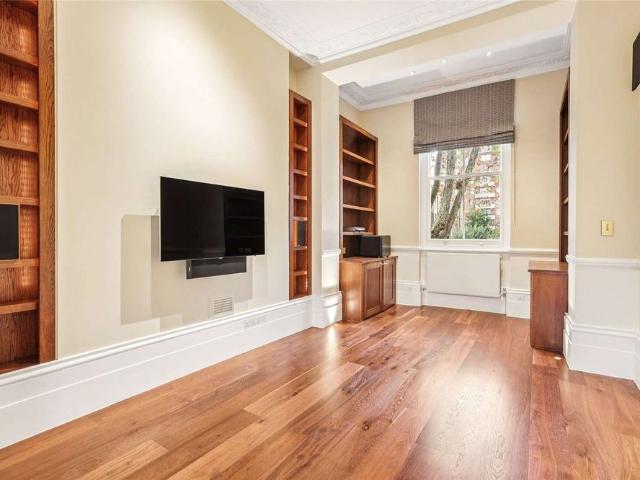 An Exceptional Family Home in the Heart of Chelsea