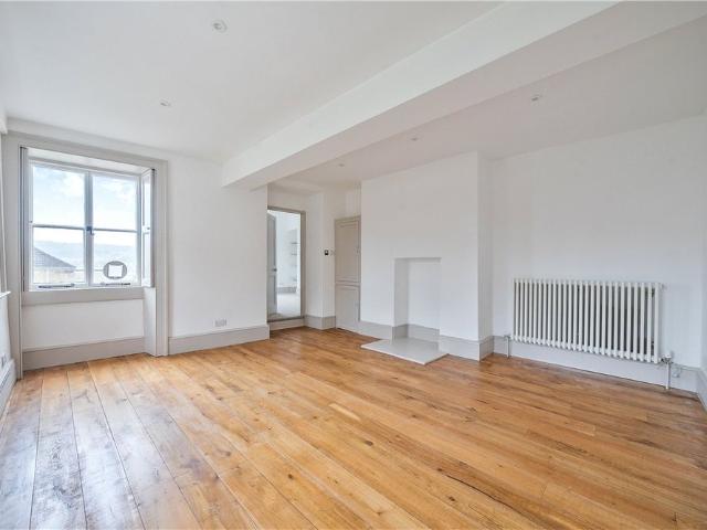 An extremely handsome, recently renovated, 4 bedroom period attached house on the south side of the City in Bear Flat with driveway, garage and garden