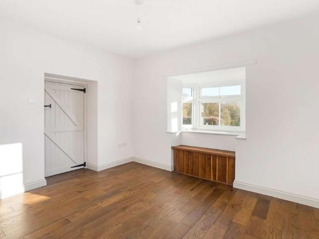 An idyllic four bedroom fully refurbished cottage located on the Kentchurch Estate, offering the perfect blend of rural living and modern comfort