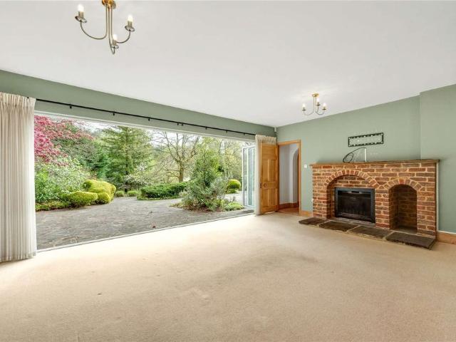 An impressive detached house in one of Farnham's most desirable areas