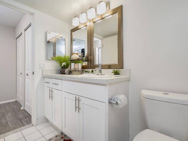 Ann Arbor Woods 2 Bedroom Apartment for Rent at 2167 Medford Road, Ann Arbor, MI 48104