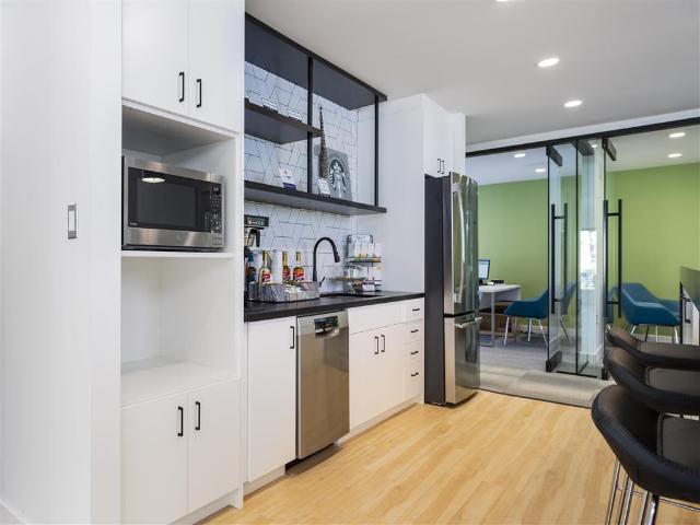 Ann Arbor Woods 2 Bedroom Apartment for Rent at 2167 Medford Rd, Ann Arbor, MI 48104