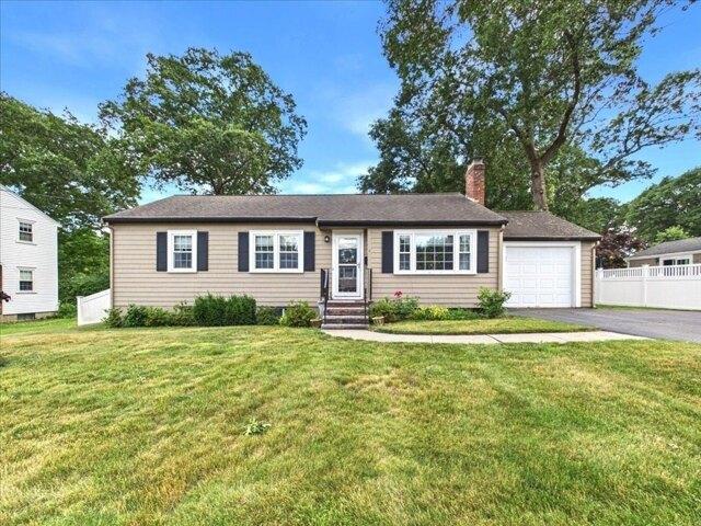 Anna Dr, Canton, Home For Sale
