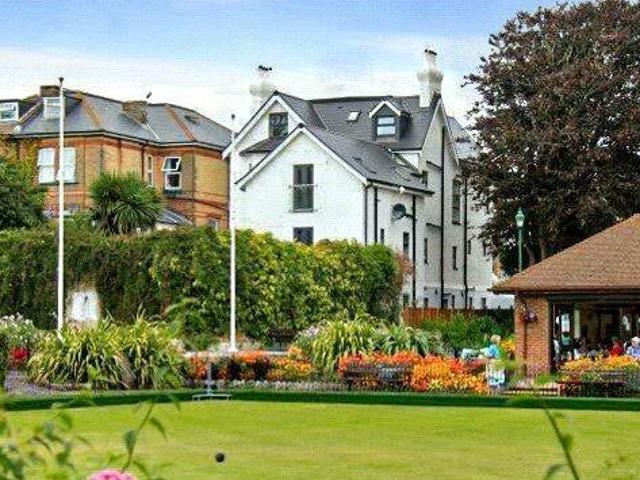 Annabel Court, Southcote Road, 2 Bedroom Apartment