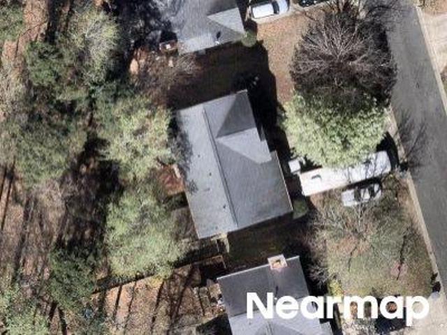 Annandale Dr
