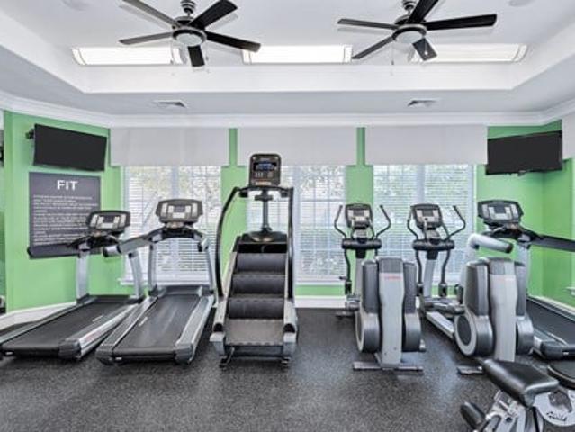 Annapolis Bay 3 Bedroom, 2 Bathroom, Garage 1,388 SF 32BG