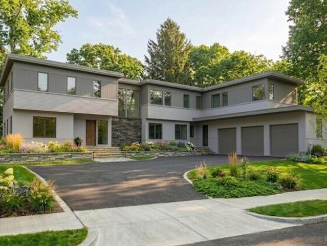Annawan Rd, Newton, Home For Sale