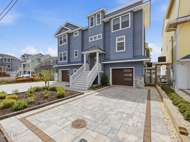 Anne Ln, Beach Haven West, Home For Sale