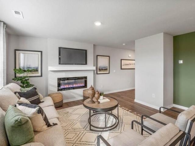Anne Ln, Hiawatha, Home For Sale