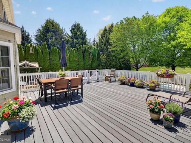 Annie Ln, Robbinsville, Home For Sale