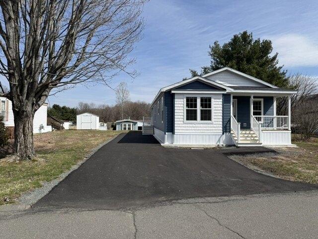 Annies Way, West Springfield, Property For Sale