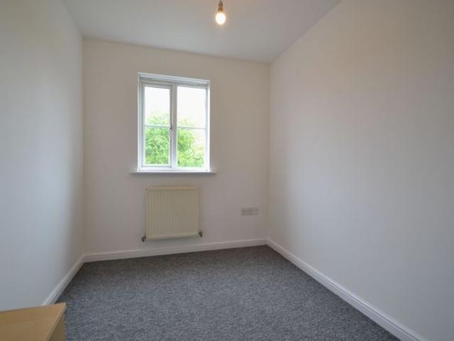 Anatase Close, Sittingbourne ME10, 3 bedroom end terrace house to rent 70023632 | PrimeLocation