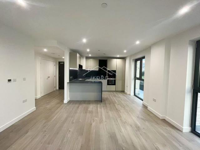 Anax Street, London N4, 2 bed flat to rent, £14,300 pcm | PrimeLocation