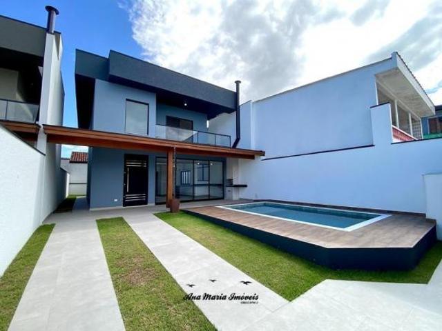 Ana Maria Imóveis Vende a 30 metros do mar!