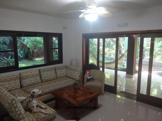 Ana Maria Imoveis Linda Casa de Condominio. !