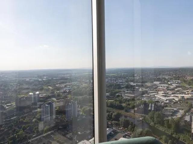 Anaconda Cut, 100 Greengate, Blackfriars, Salford, M3 7HS, United Kingdom | 3 bed apartment for rent #168122600 | Rentberry