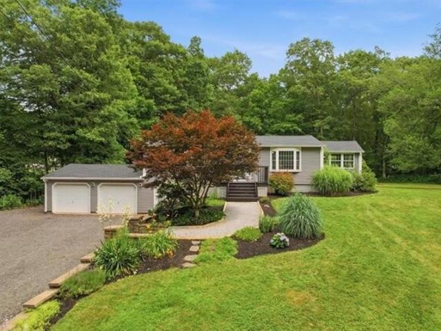 Anan Wade Rd, Glocester, Home For Sale