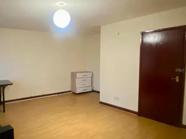 Anarkali, 110 Upper Tooting Road, London, SW17 7TW, United Kingdom | Room for rent #140543740 | Rentberry