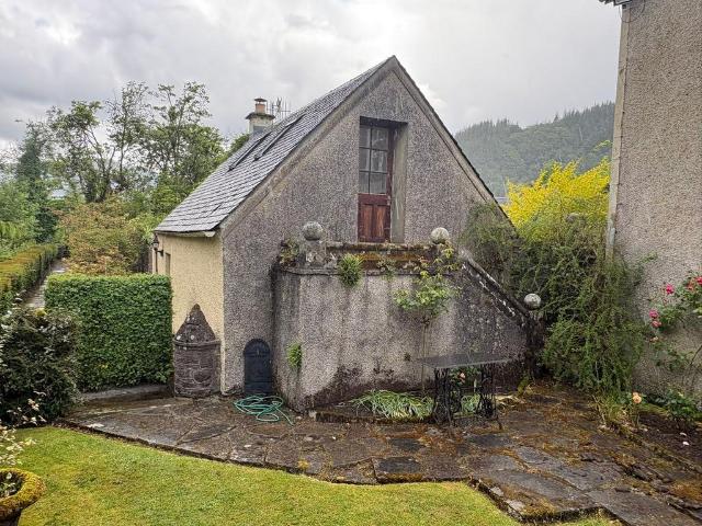 Ancaster Square, Callander, FK17 1 bed detached bungalow to rent £595 pcm £137 pw