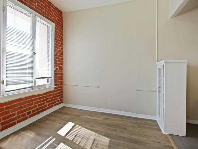 Ancelle Studio Apartment for Rent at 701 Gramercy Dr, Los Angeles, CA 90005 Greater Wilshire