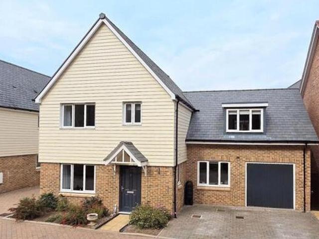 Anchor Avenue, Scaynes Hill, 4 Bedroom Detached