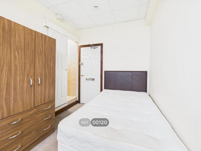 Anchor House, Anlaby Road, Hull HU32Pb HU3, 1 bed property to rent, £477 pcm | PrimeLocation