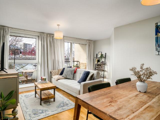 Anchor House, Riverside West SW18, 2 bed flat to rent, £2,500 pcm | PrimeLocation
