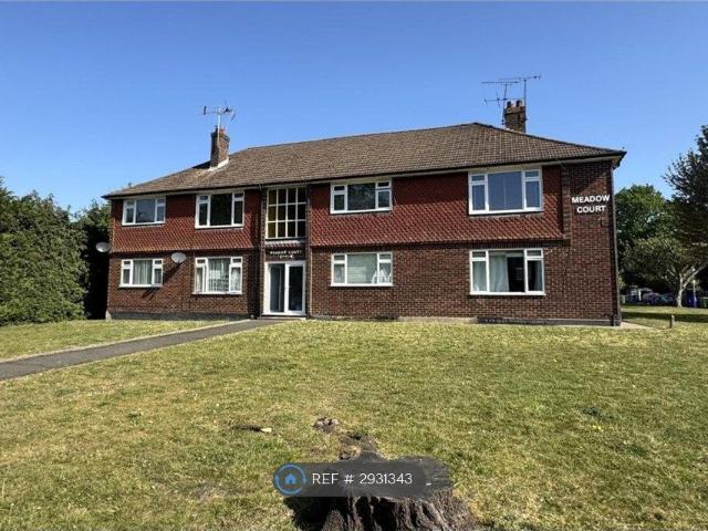 Anchor Meadow, Farnborough GU14, 2 bed flat to rent, £1,400 pcm | PrimeLocation