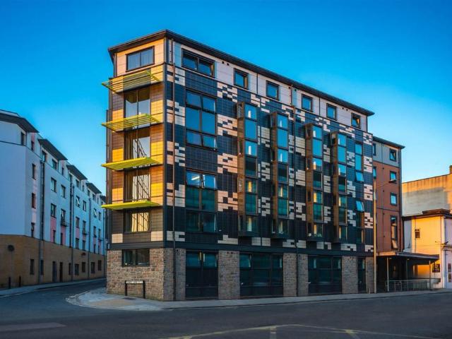 Anchor Road, Bristol BS1 Studio to rent £1,642 pcm £379 pw