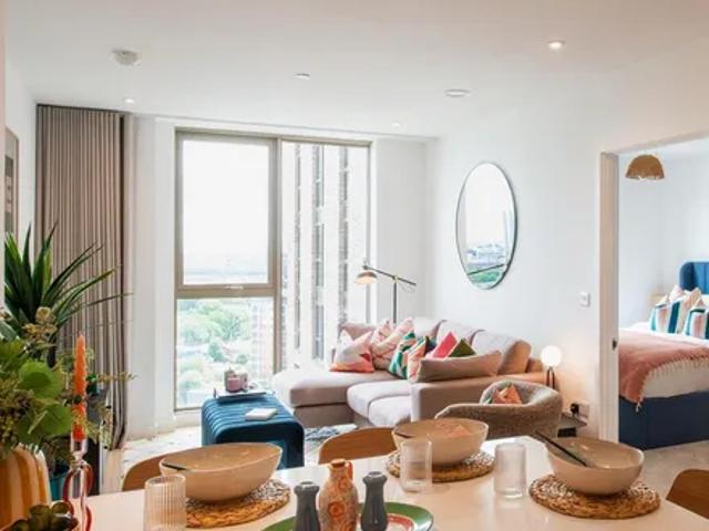 Anchorage Gateway, Anchorage Quay, Salford, M50 3YL, United Kingdom | 2 bed apartment for rent #167380883 | Rentberry