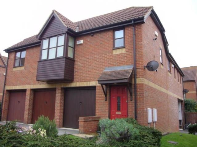 Ancona Gardens, Shenley Brook End MK5, 1 bed detached house to rent, £1,100 pcm | PrimeLocation