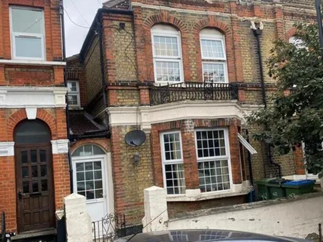 Ancona Road, Glyndon, London, SE18 1NB, United Kingdom | Room for rent #136033765 | Rentberry