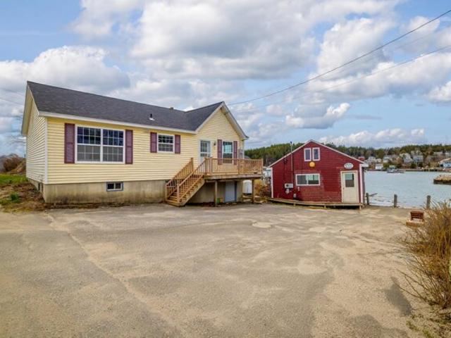 Andys Rd, Stonington, Home For Sale