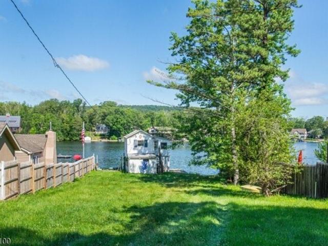 And E Shore Culver Rd, Frankford Township, Home For Sale