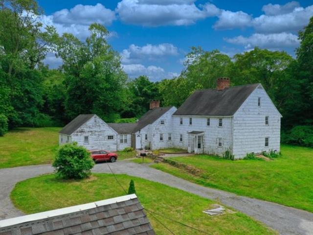 And O Deer Park Rd, Dix Hills, Home For Sale