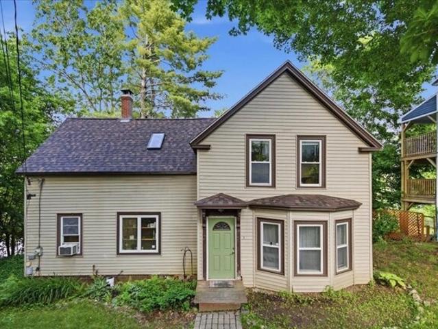 And Newbury St, Auburn, Home For Sale