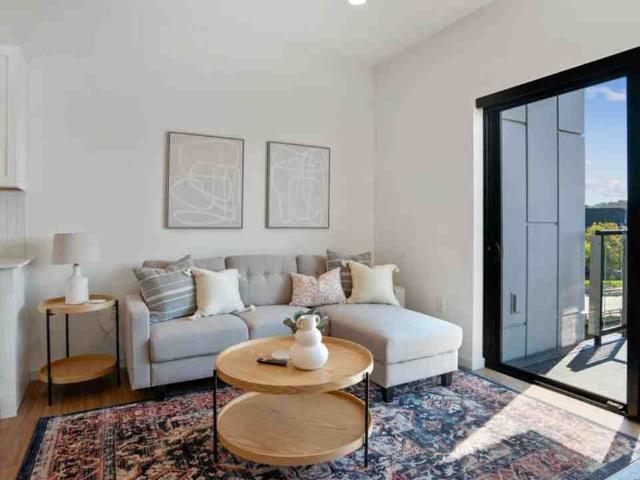Andante 1 Bedroom Apartment for Rent at 100 N Farwell St, Eau Claire, WI 54703 Downtown Eau Claire