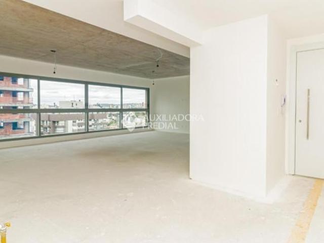 Andar alto com vista e sol no Hillside