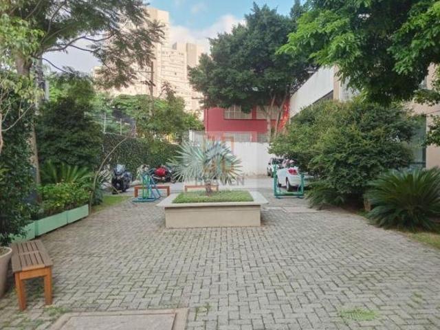 ANDAR ALTO, COM VISTA, LAZER E VAGA