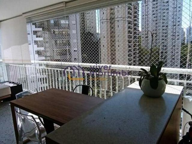 Andar alto com churrasqueira na varanda